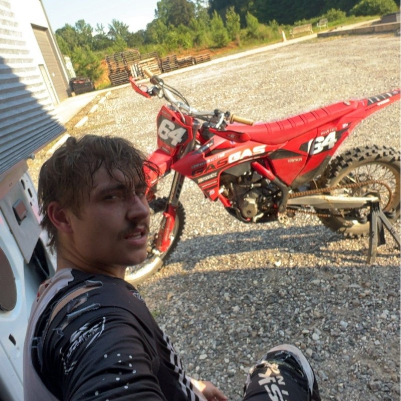 austin reid (@austincolereid) | Snapchat Stories, Spotlight & Lenses