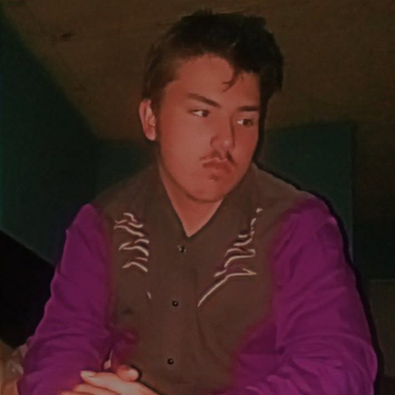 Austin Elmore (@austinelmore22) | Snapchat Stories, Spotlight and Lenses