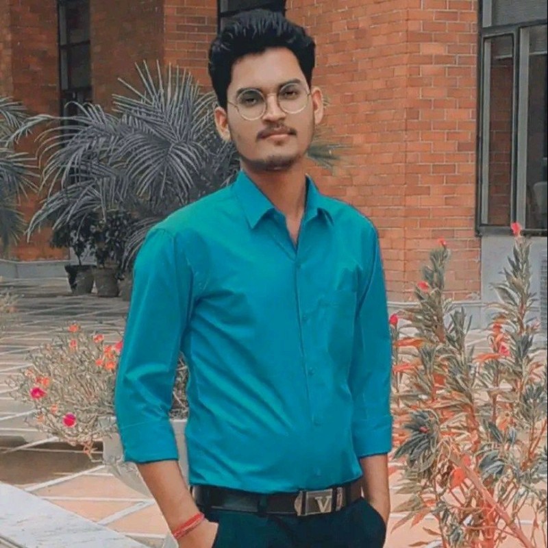 Avaneesh Mishra (@avaneesh883) | Snapchat Stories, Spotlight & Lenses