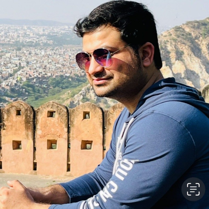 Advocate Avi Mishra Sanskari B (@avi_mishra71) | Snapchat Stories, Spotlight & Lenses