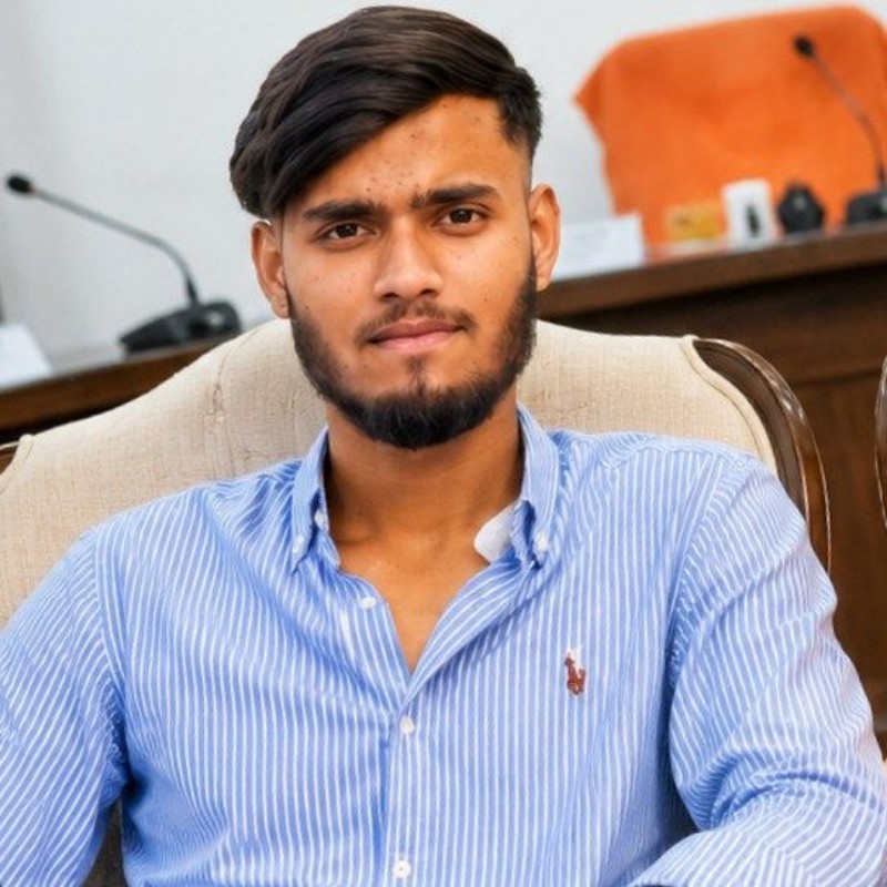 Avichal Saxena (@avichal_saxen25) | Snapchat Stories, Spotlight & Lenses