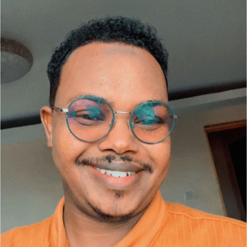 Awil Gaas (@awil_gaas) | Snapchat Stories, Spotlight & Lenses