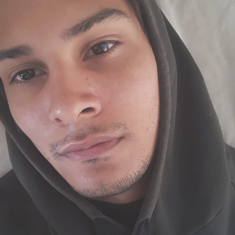 Axel Reyes (@axelreyesok) | Snapchat Stories, Spotlight & Lenses