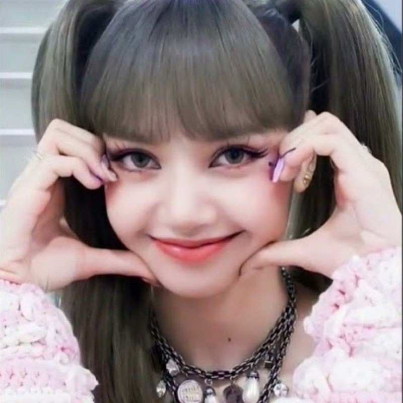 LISA_01 (@axmadaliyevalma) | Snapchat Stories, Spotlight & Lenses