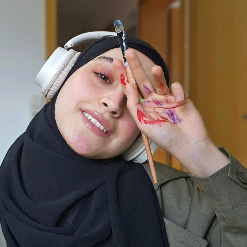 Aya Alouch (@ayaalouch99) | Snapchat Stories, Spotlight & Lenses