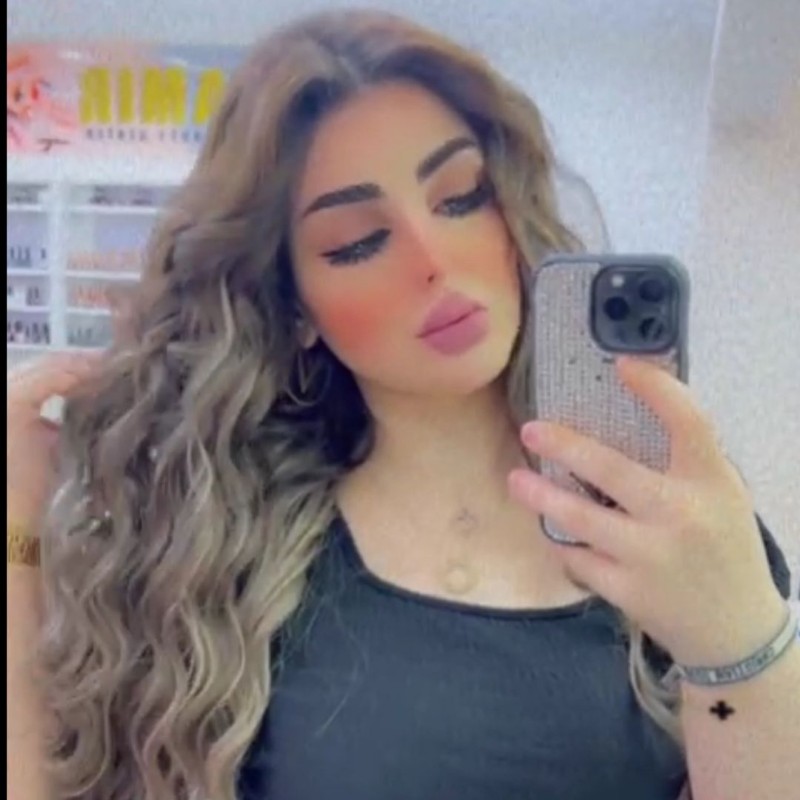 آياتي🤍 (@ayati_90) | Snapchat Stories, Spotlight & Lenses