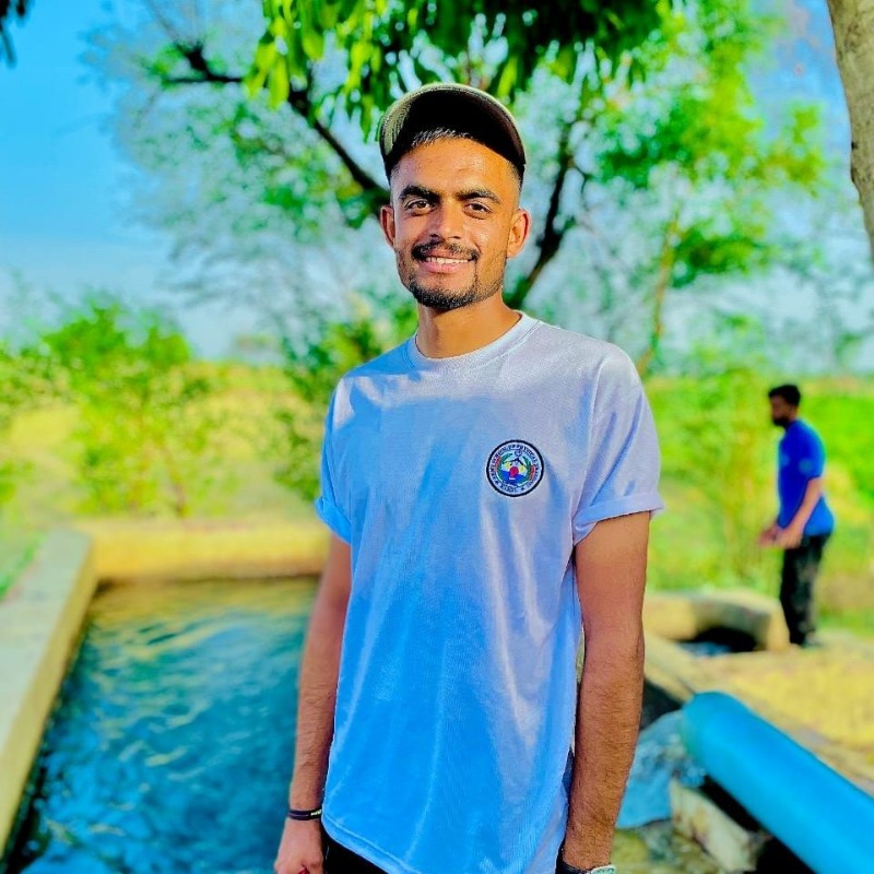 Ayaz Akmal (@ayazakmal24) | Snapchat Stories, Spotlight & Lenses
