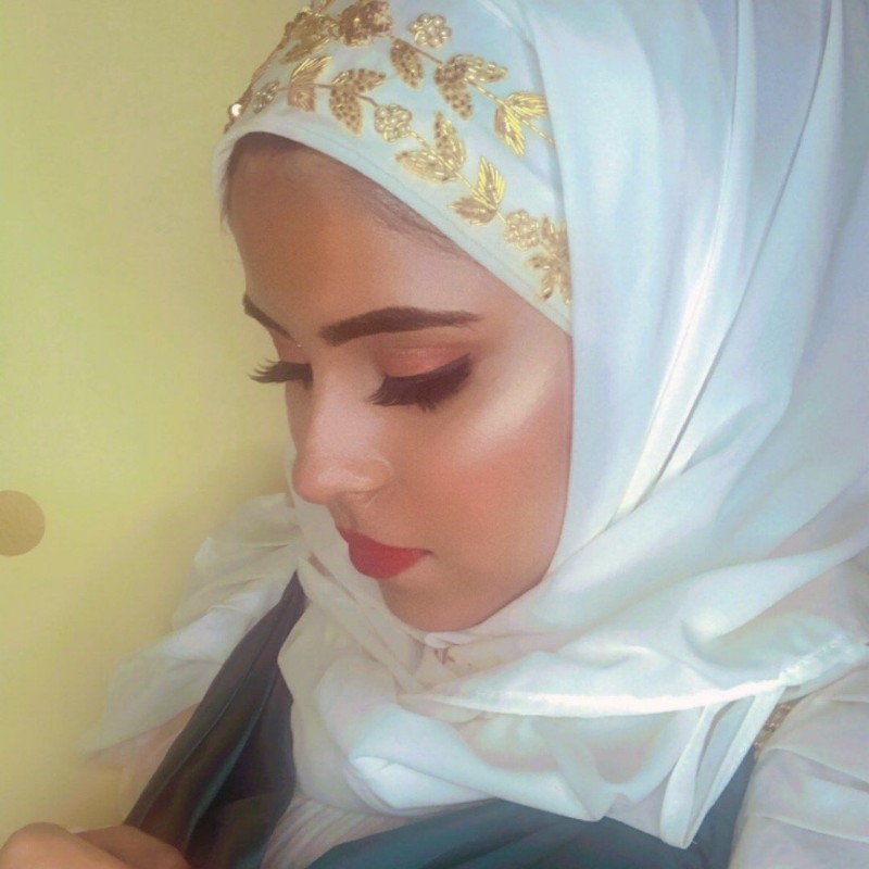 Dr Shasha (@ayeshashali) | Snapchat Stories, Spotlight & Lenses