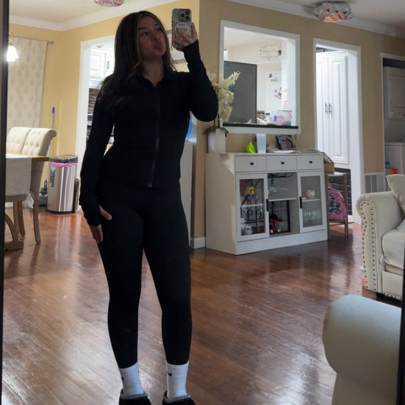 Ayleen Lopez (@ayleensdiff) | Snapchat Stories, Spotlight & Lenses