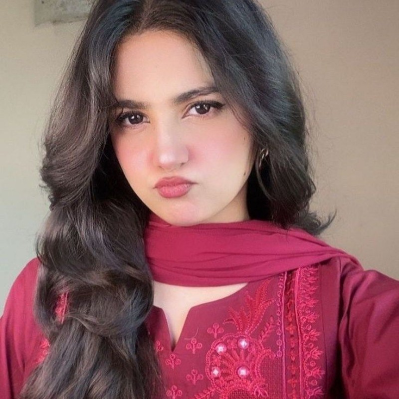 Aysha Kh (@ayshakh20253807) | Snapchat Stories, Spotlight & Lenses