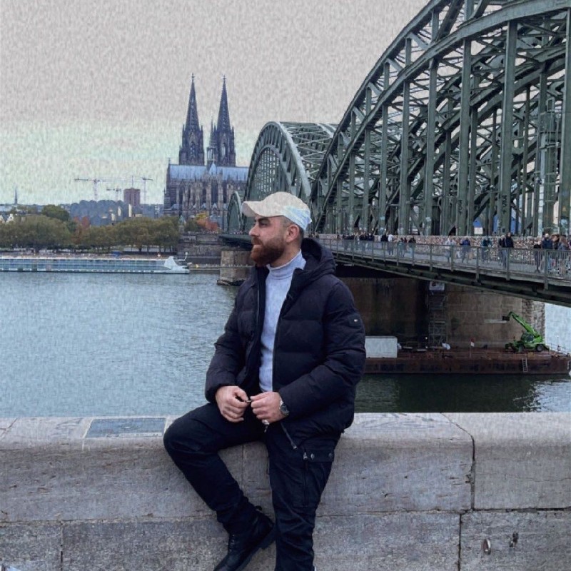 Azadin Sendi🇹🇯 🇩🇪 (@azadin_sendi) | Snapchat Stories, Spotlight & Lenses