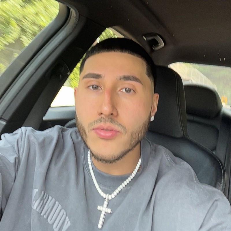 Juice (@azul) | Snapchat Stories, Spotlight & Lenses