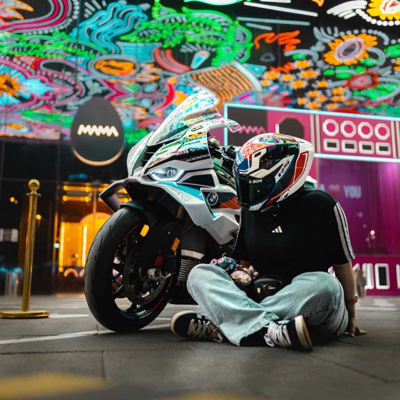 Berry 🏍️🫐 . (@b12_wheel) | Snapchat Stories, Spotlight & Lenses