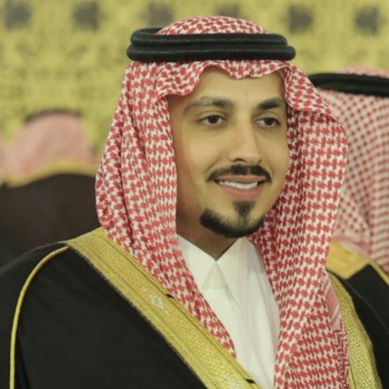 عبدالله العلولا (@b_ee1) | Snapchat Stories, Spotlight & Lenses