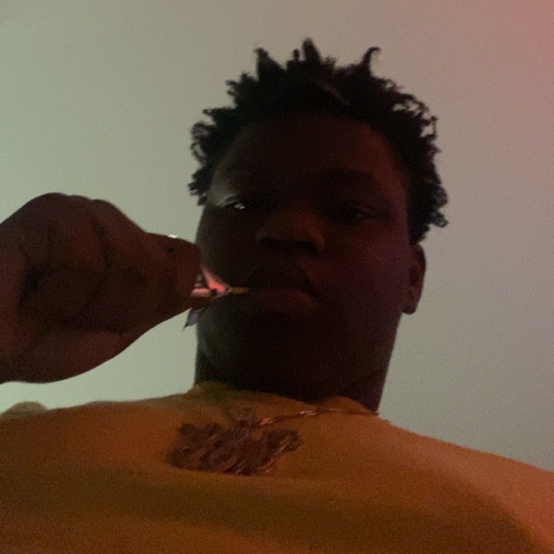 ~𝐵𝒜𝐵𝒴 𝐸𝐵𝒦 🩸~ (@babymenace59) | Snapchat Stories, Spotlight & Lenses