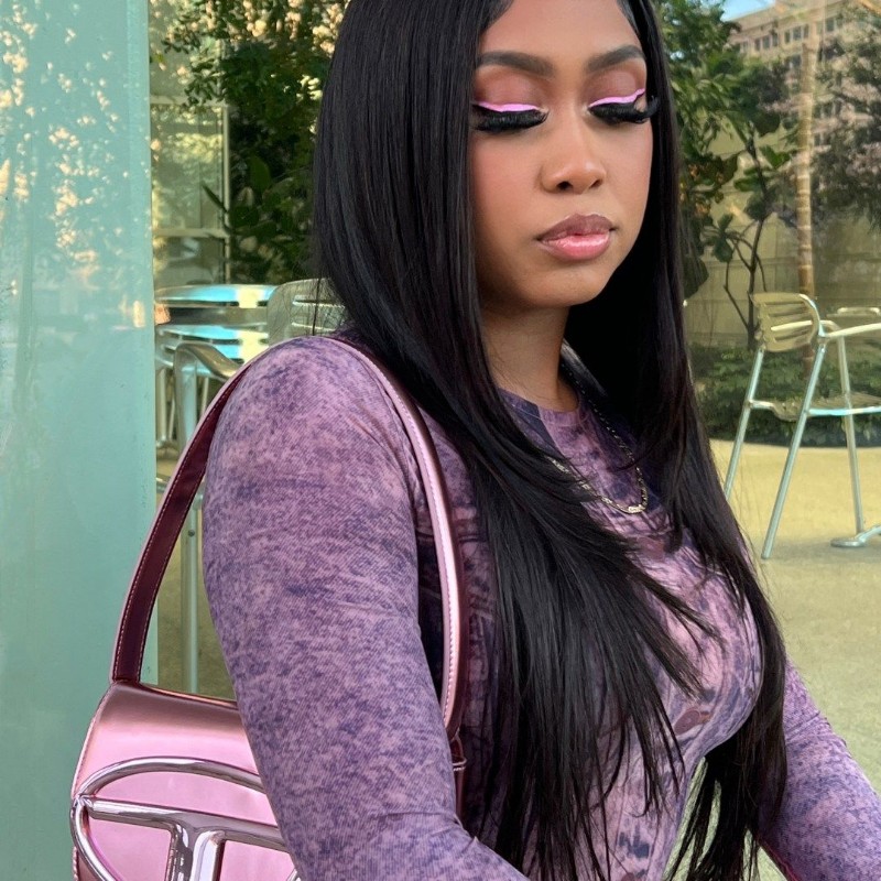 Bad Claudia (@badclaudia) | Snapchat Stories, Spotlight & Lenses