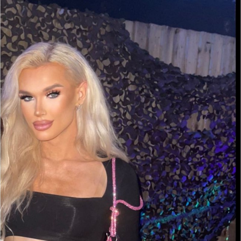 Bailey💋 (@baileysinnr) | Snapchat Stories, Spotlight & Lenses