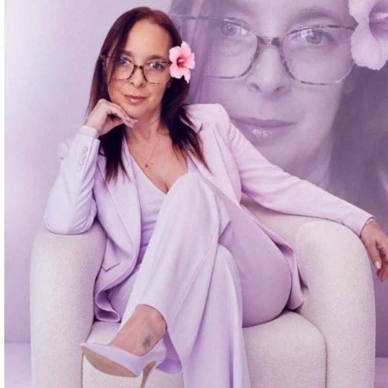 Miss Ellie (@bairdwasscott) | Snapchat Stories, Spotlight & Lenses