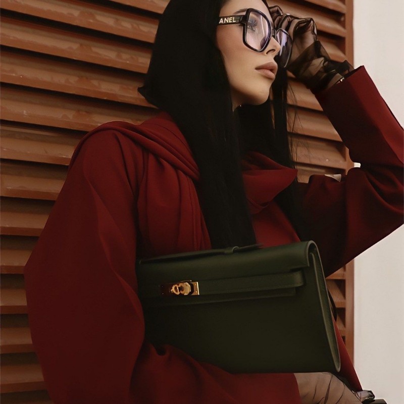 𝐵 𝐴 𝐿 𝐺 𝐼 𝑆 𝐴 𝐵 𝐴 𝑌 𝐴 (@balgis_abaya) | Snapchat Stories, Spotlight ...