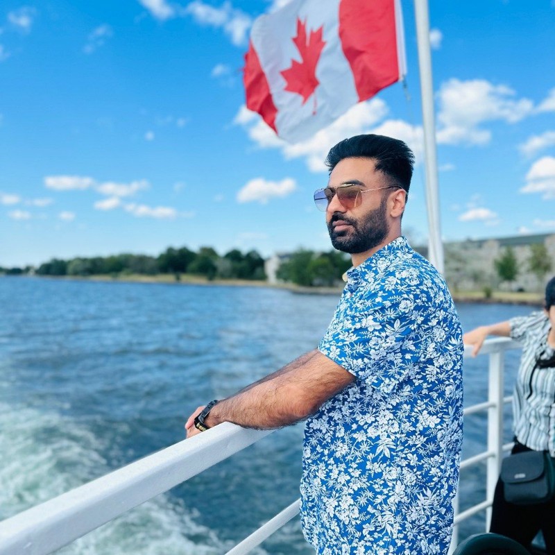 Balkaran Singh 🇨🇦🇺🇸 (@balkaran4610) | Snapchat Stories, Spotlight & Lenses