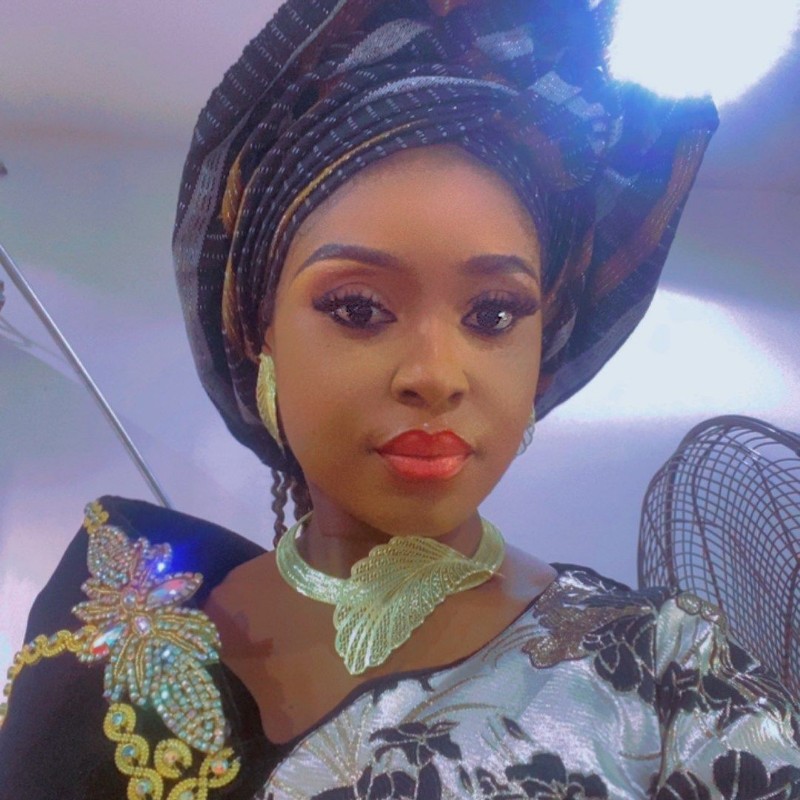 Balogun Jennifer (@balogun_jenni21) | Snapchat Stories, Spotlight & Lenses