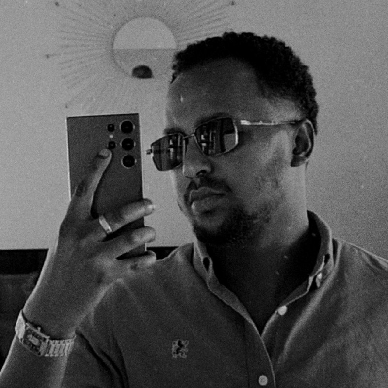 Beamlak Tesfaye (@bamluk) | Snapchat Stories, Spotlight & Lenses
