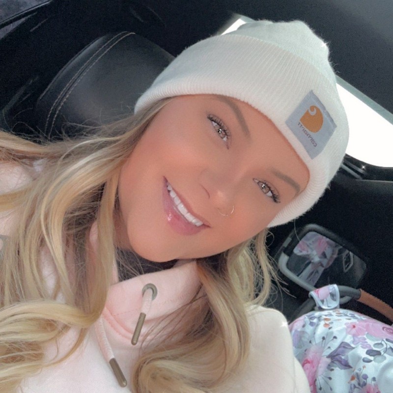 Momma Britt🤪 (@barbie_savage27) | Snapchat Stories, Spotlight & Lenses