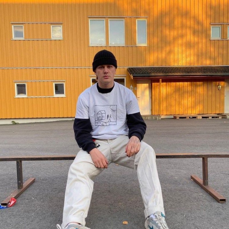 Adrian Jacobsen Andersen (@bareadriaan) | Snapchat Stories, Spotlight ...