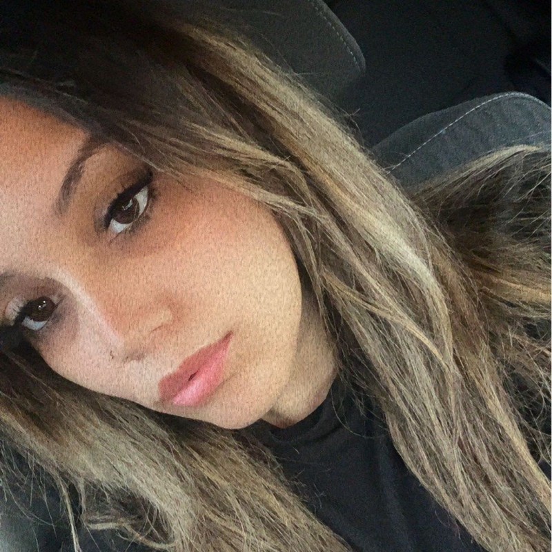 Barraza iitzel 🌻 (@barraza_itzel) | Snapchat Stories, Spotlight and Lenses