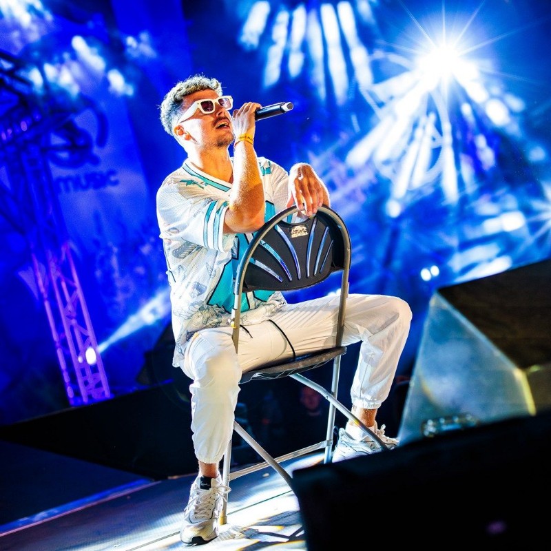 Barry Fest (@barryfest) | Snapchat Stories, Spotlight & Lenses