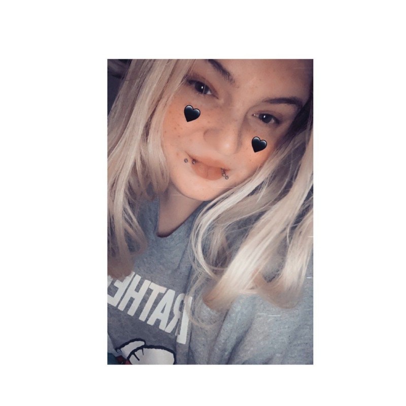 Bay H(@baylorknight) | เรื่องราว Snapchat ตลอดจน Spotlight และเลนส์