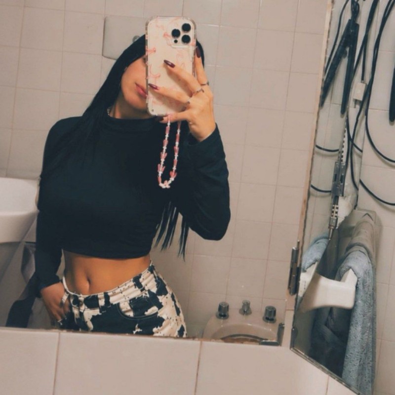 ℬ𝑒𝓁𝓊𝓊 ️ (@be_rubi7) | Snapchat Stories, Spotlight & Lenses