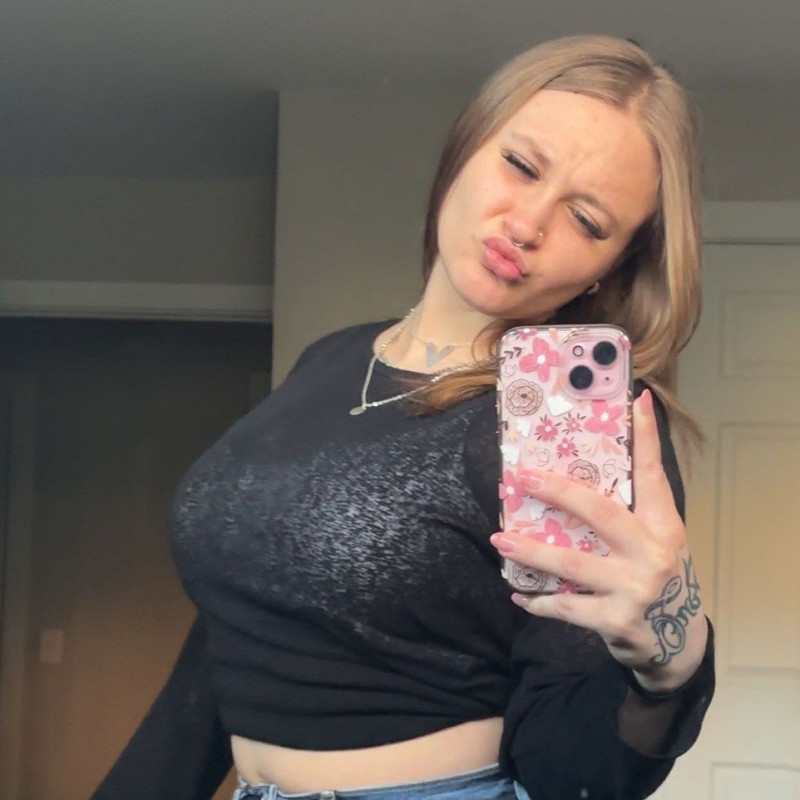 Andreena Jo (@beanie_bbyyy) | Snapchat Stories, Spotlight & Lenses