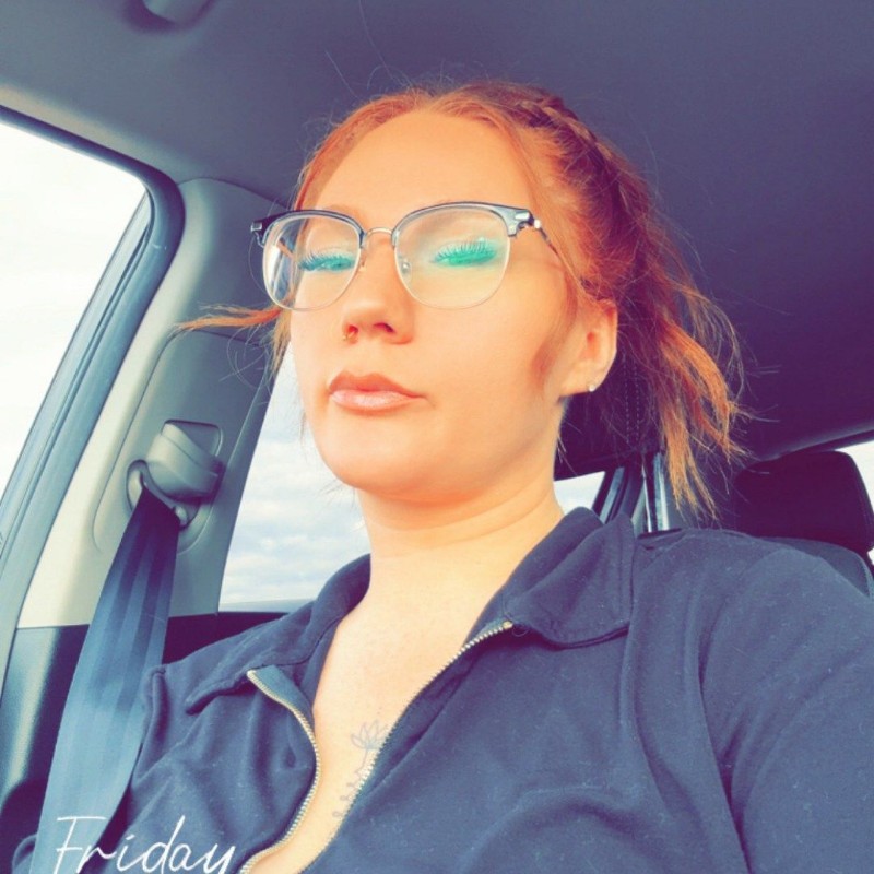 Becca (@becka_boo52) | Snapchat Stories, Spotlight & Lenses