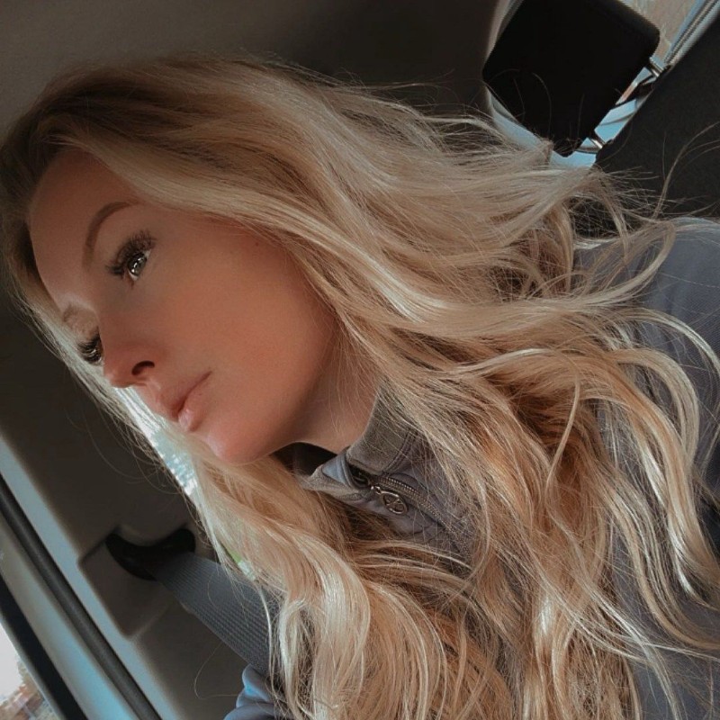 Rebecca ️ (@beckiii.b) | Snapchat Stories, Spotlight & Lenses