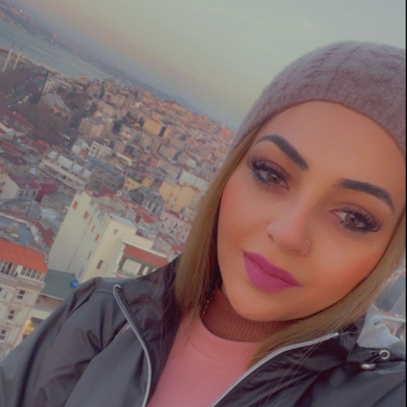 Bee Kids 🐝👼🏼 (@bee.kids) | Snapchat Stories, Spotlight & Lenses