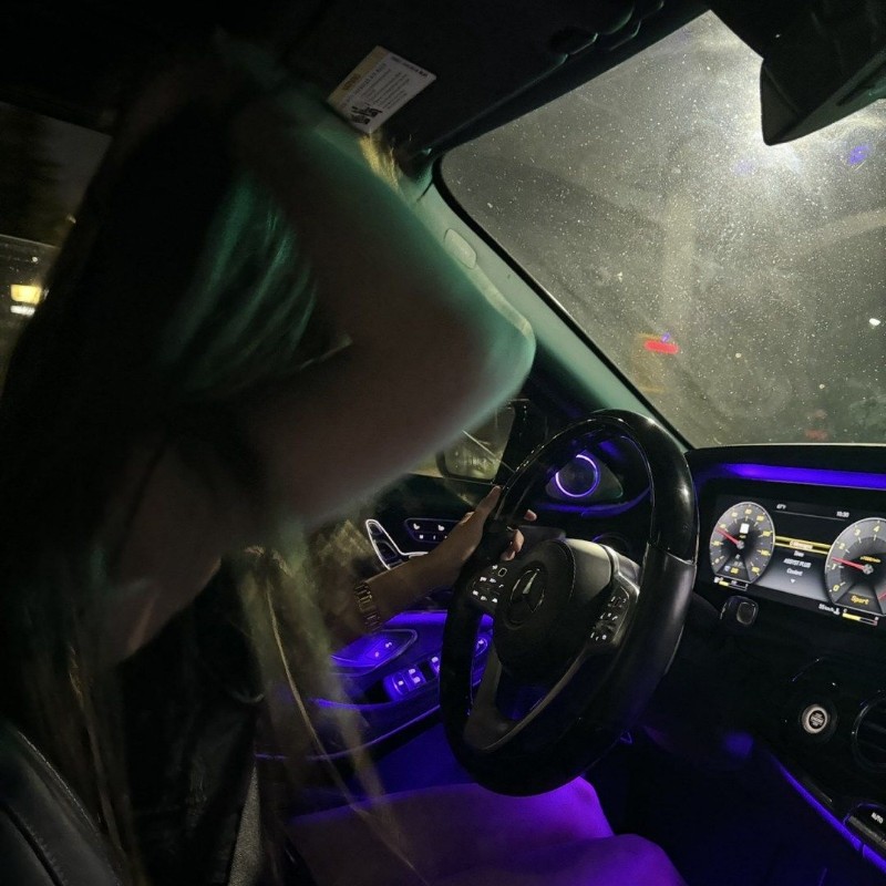 Bee (@beelovesgym) | Snapchat Stories, Spotlight & Lenses