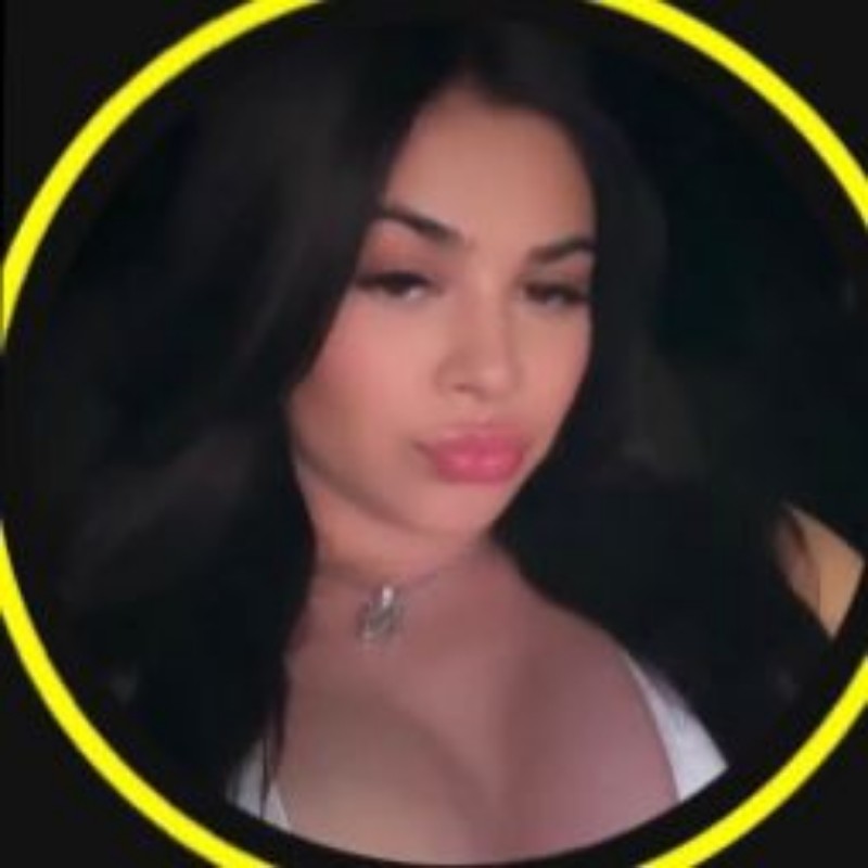 Bella Retamosa (@bellaretamosa) | Snapchat Stories, Spotlight & Lenses