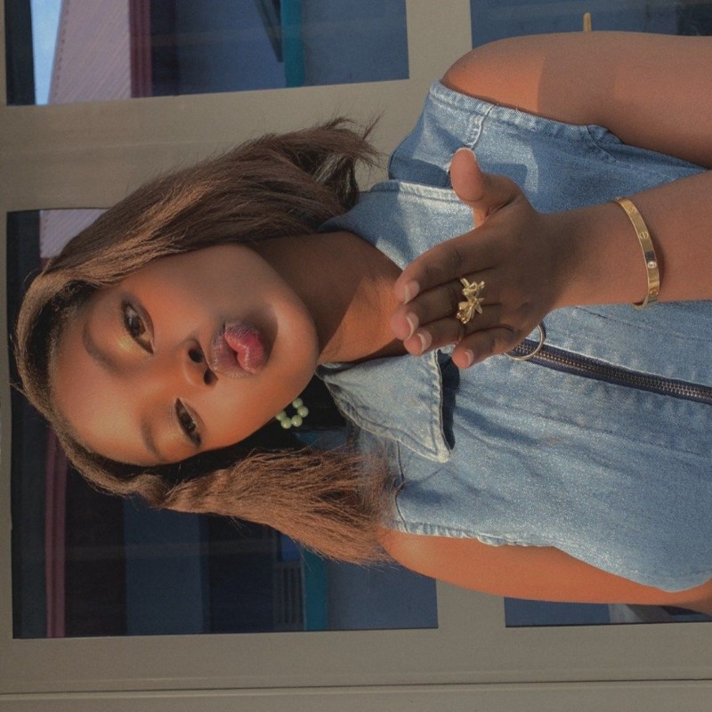 Ineza Benitha (@beniii2000) | Snapchat Stories, Spotlight & Lenses