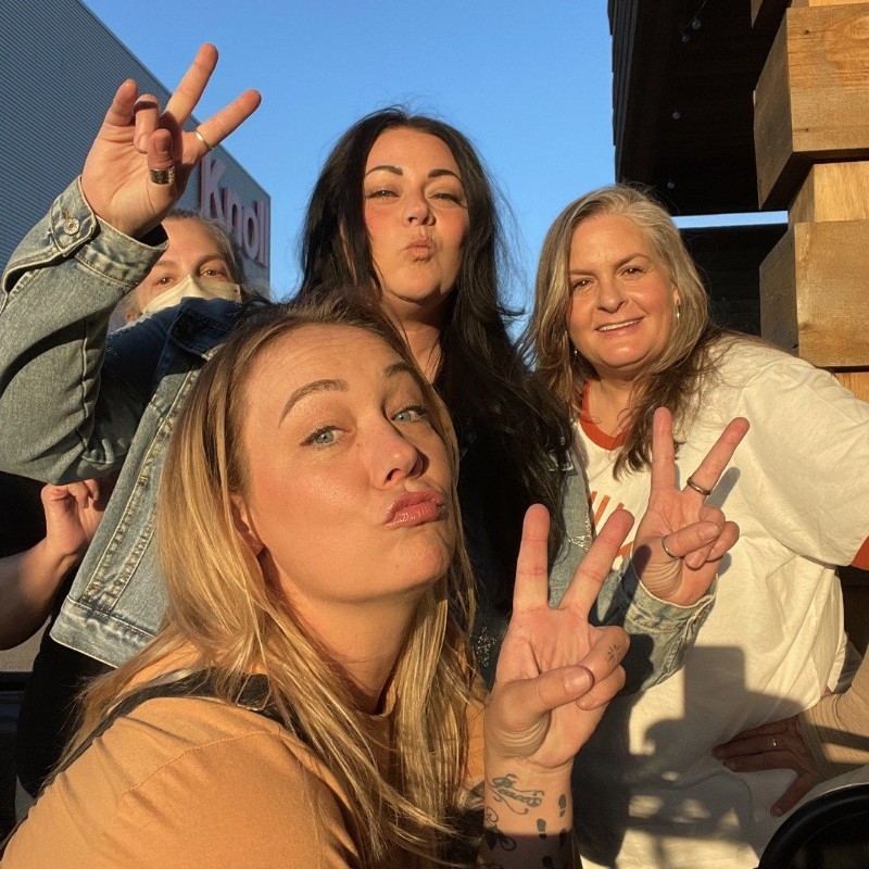 Beth Franks (@beth_franks) | Snapchat Stories, Spotlight & Lenses