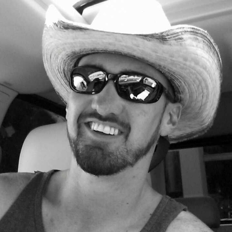 Jason (@bigwhite4wd) | Snapchat Stories, Spotlight & Lenses