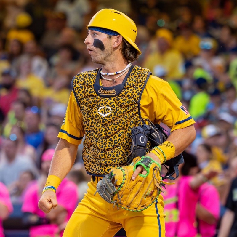 Bill LeRoy (@billyb1028) | Snapchat Stories, Spotlight & Lenses