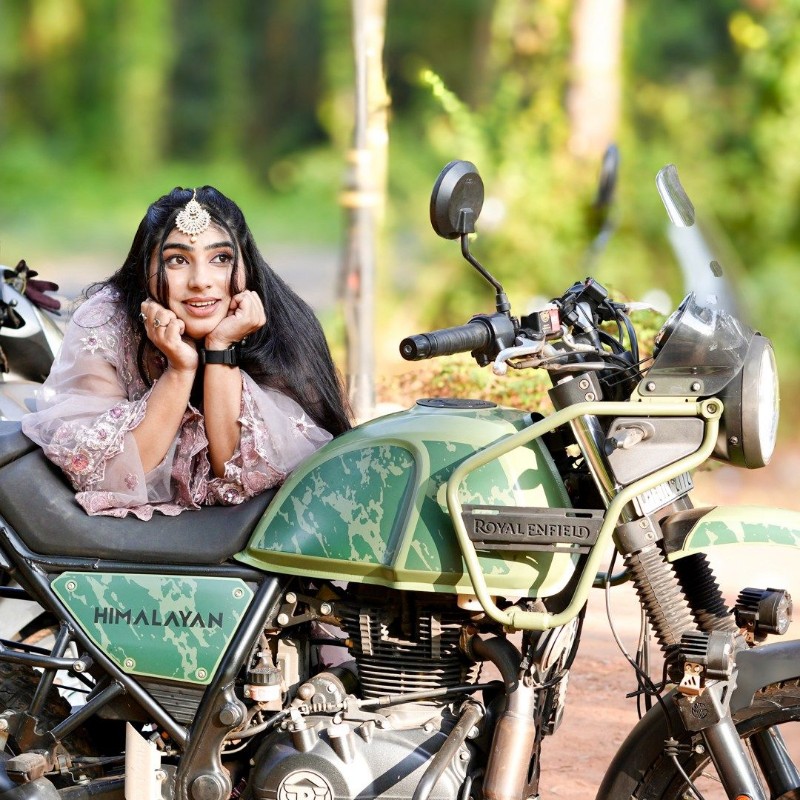 Salma Banu (@bindas_kuri) | Snapchat Stories, Spotlight & Lenses