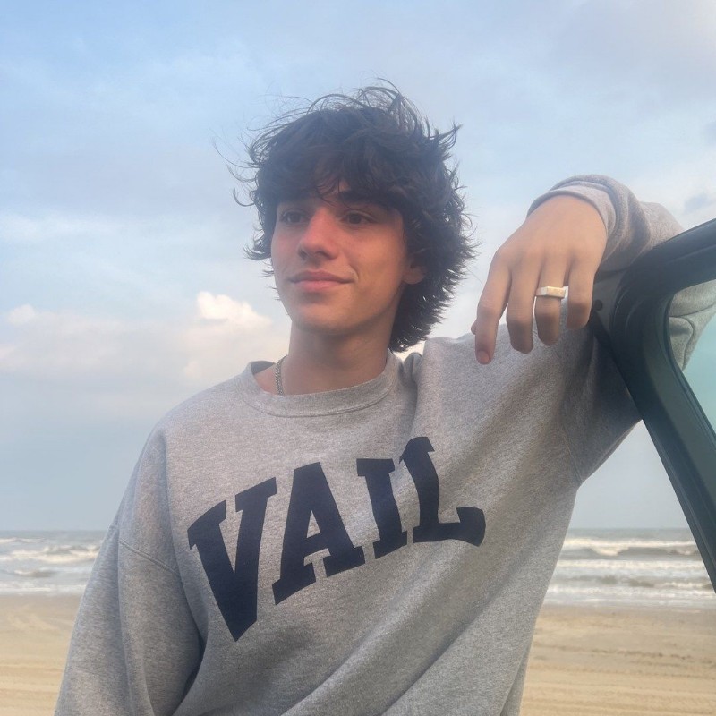 Blade (@blade.steezy) | Snapchat Stories, Spotlight & Lenses