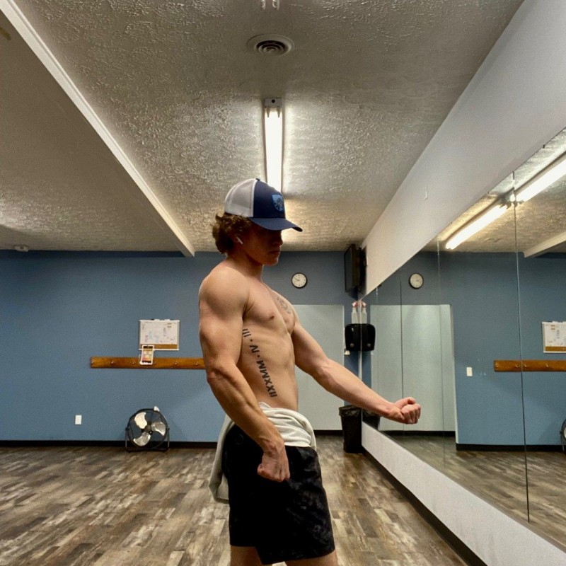 .Blake. (@blake_wallace18) | Snapchat Stories, Spotlight & Lenses