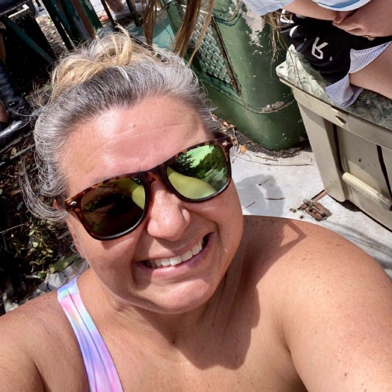 Brandy Hunter-Smith (@blynnhun) | Snapchat Stories, Spotlight & Lenses