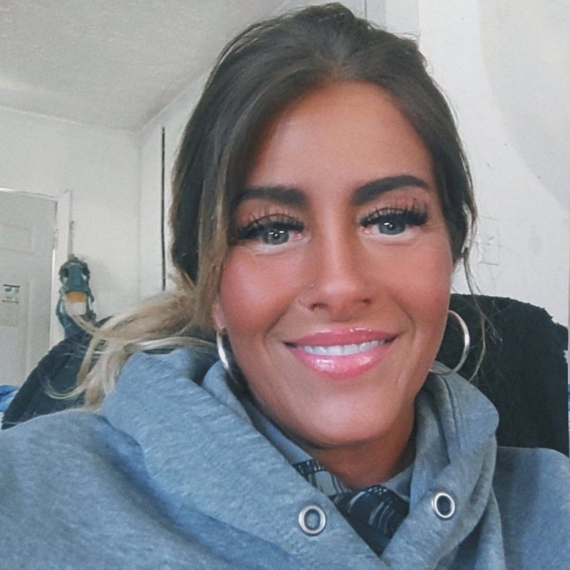 Bobbi Merchant (@bobbi_merchant) | Snapchat Stories, Spotlight & Lenses