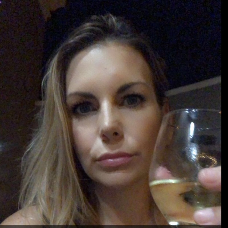 Amy Cash (@bossmom33333) | Snapchat Stories, Spotlight & Lenses