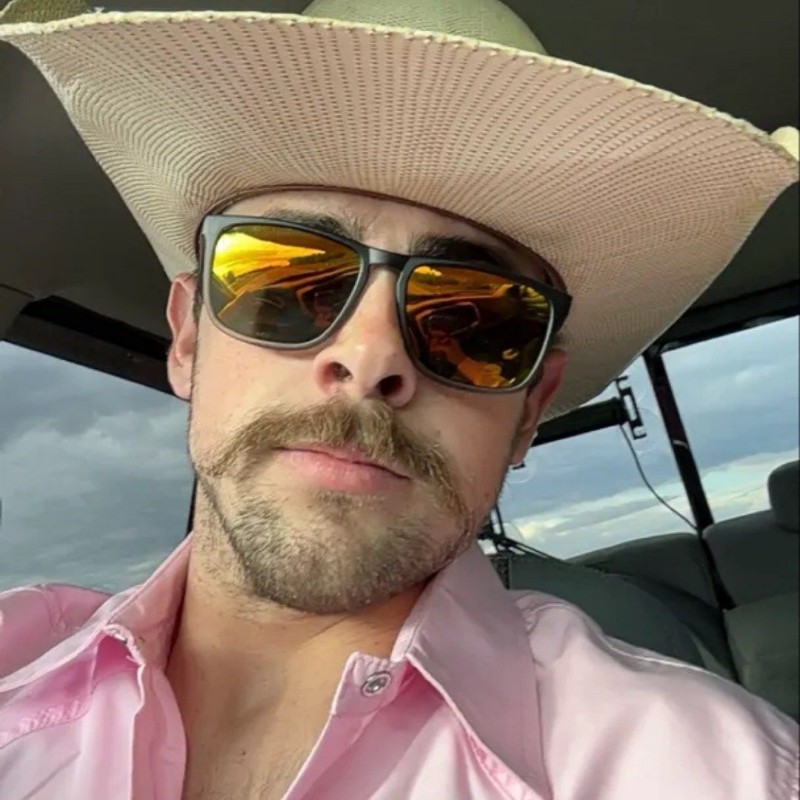 boushell (@boushell) | Snapchat Stories, Spotlight & Lenses