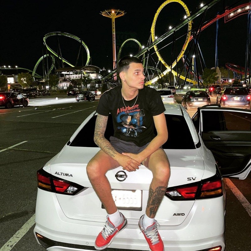 BT (@brandon.tirado) | Snapchat Stories, Spotlight & Lenses